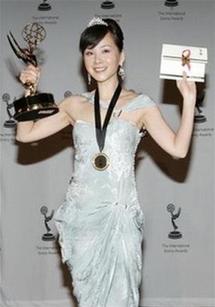 He Lin đoạt giải Emmy Nữ diễn viên xuất sắc nhất - Tuổi Trẻ Online