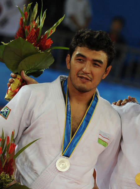 Muminov bị phát hiện sử dụng doping - Tuổi Trẻ Online